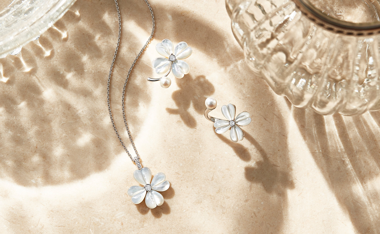 2025_Shell Clover｜ヴァンドームブティック（VENDOME BOUTIQUE）【アクセサリー公式通販】